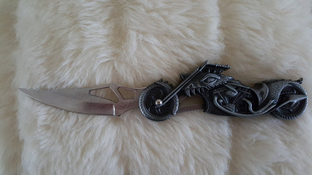 MOTORCYCLE KNIFE W/LED FLASHLIGHT-DRAGON – Bama Paracord & More