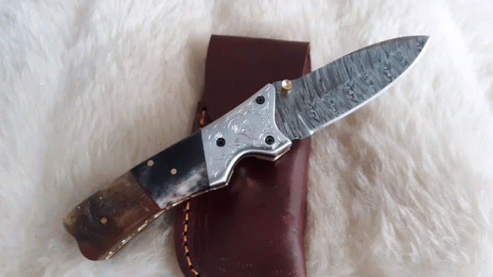 "BLADE RUNNER" DAMASCUS RAM HORN POCKET KNIFE – Bama Paracord & More